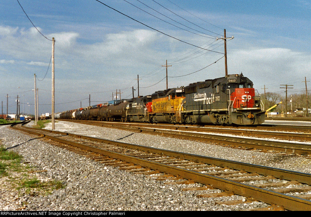 SP 7617 Leads CSX Q-602-11